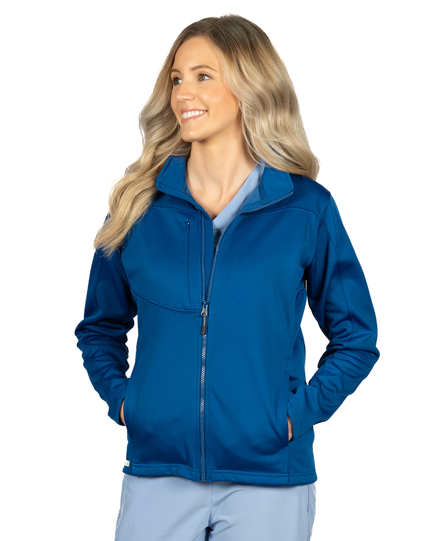 What To Do When Your Scrubs Coat Shows These Signs Of Wear & Tear