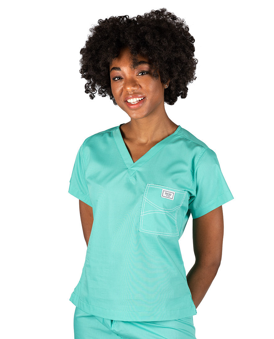Find Comfort In This Scrub Combination – Blue Sky Scrubs
